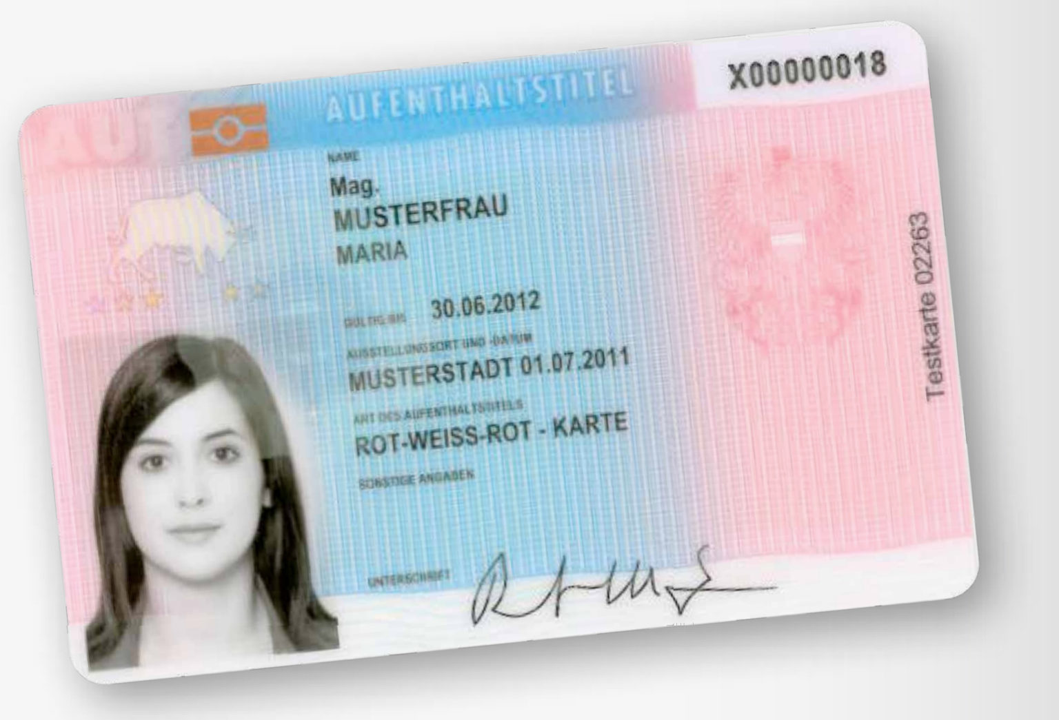 Regierung präsentiert Reform der Rot-Weiß-Rot-Karte