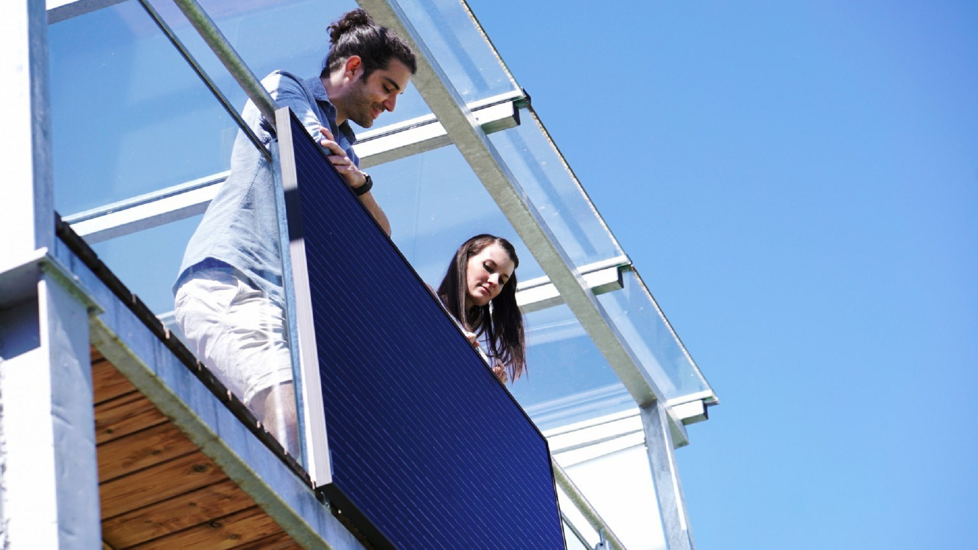 Balkonkraftwerke: Solarstrom für zuhause erlebt Boom