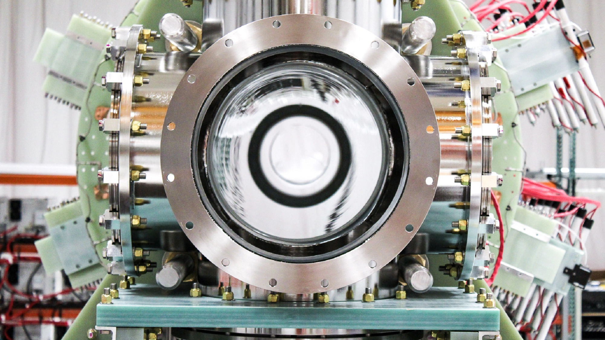 Helion: US-Firma will bis 2028 Kernfusionskraftwerk bauen - Microsoft ...