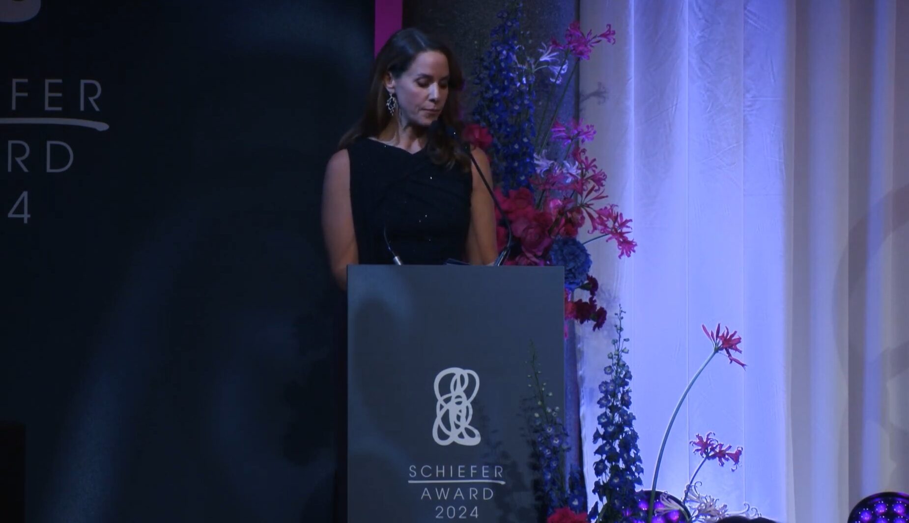 Schiefer Award 2024: Gedankenimpulse bei Keynote der ARD-Journalistin ...