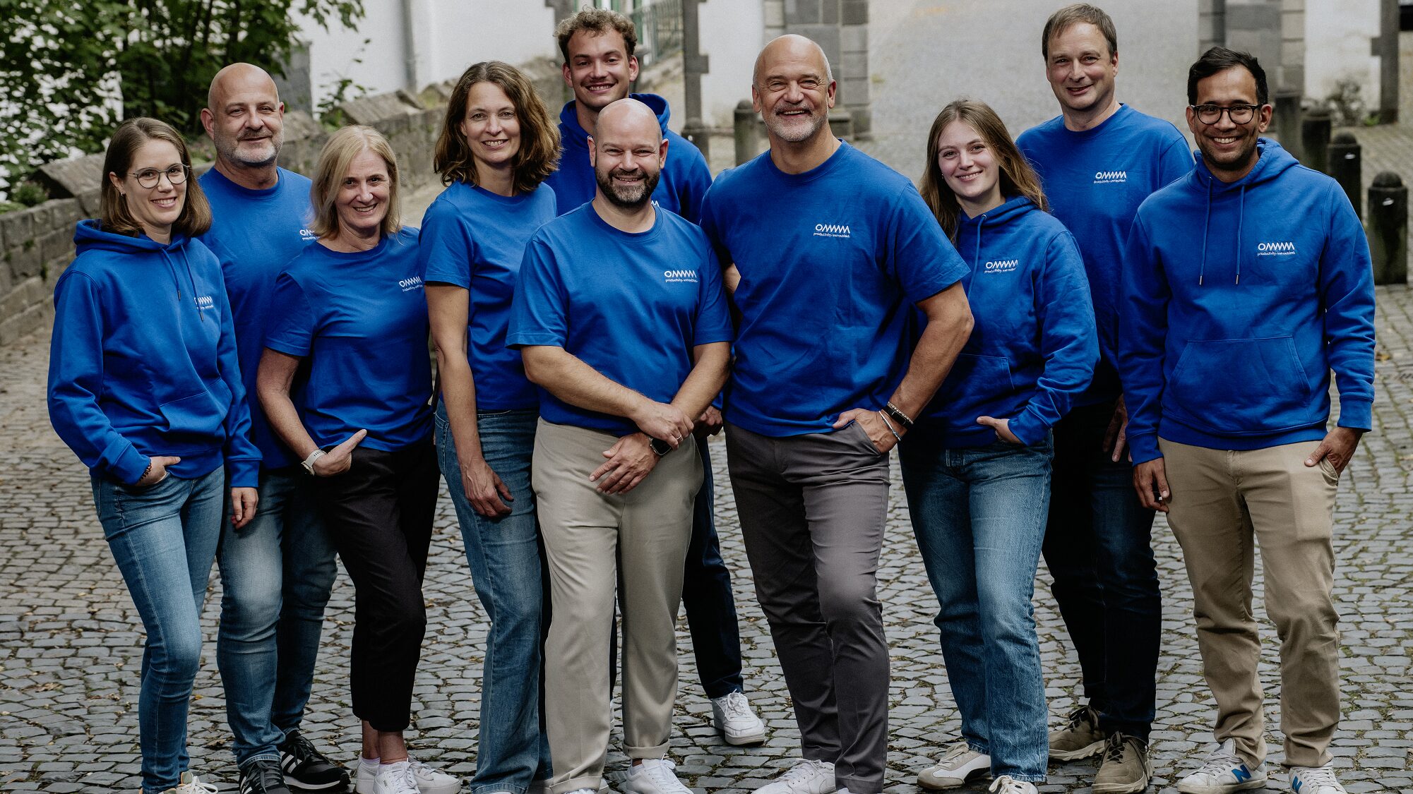 Firmenbuch.ai geht viral, verbucht 10.000+ User pro Tag